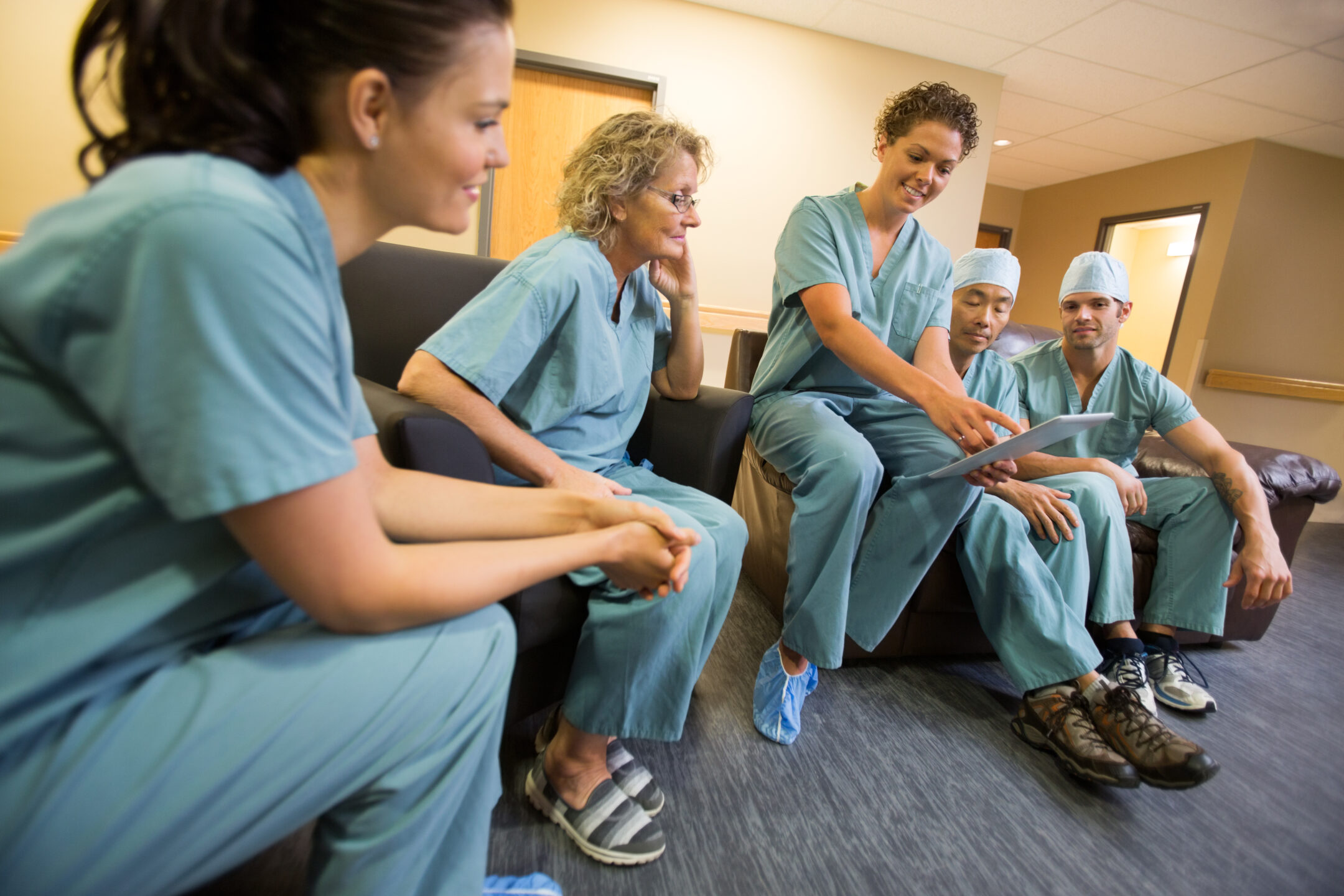 Optimizing Surgery Center Workflows: HUB Healthcare's Guide